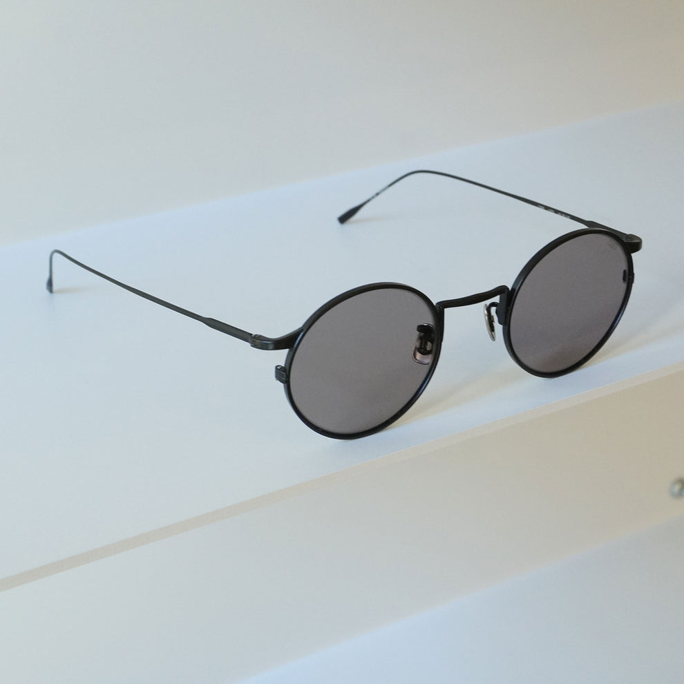 EYEVAN 7285 アイヴァン 7285 / 1096 / 805 - MAT BLACK / サングラス – KRANC OPTICAL