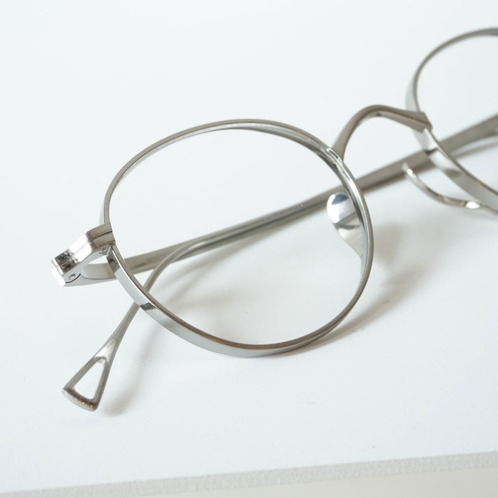 KameManNen カメマンネン / KMN 113 / TSH シルバー / メガネ – KRANC OPTICAL